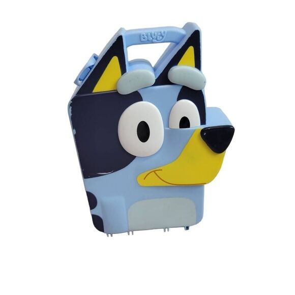 Moose Toys | Toys | Bluey Playand Go Collector Case Playset Case Only ...